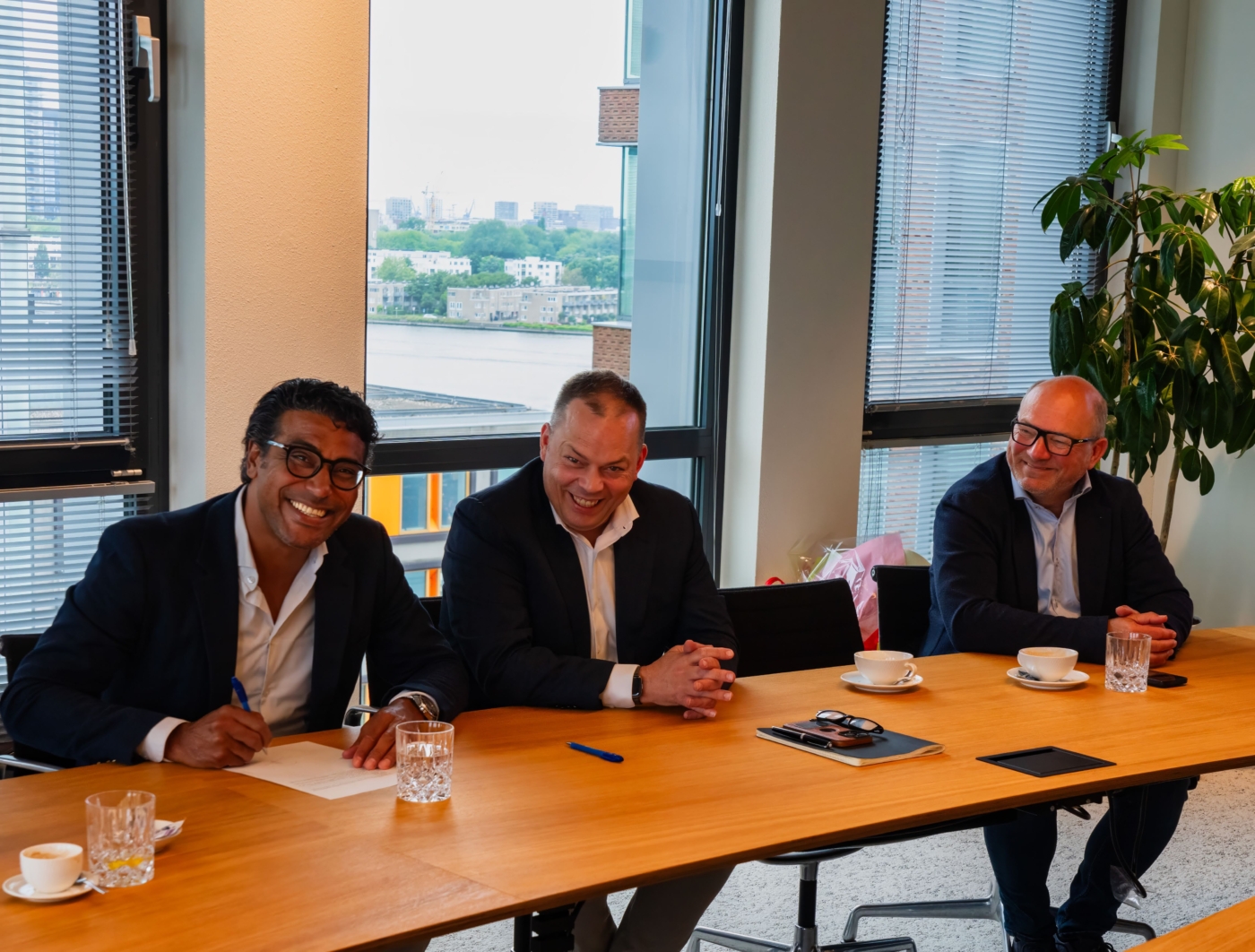 Embloom bundelt krachten met Health Cloud Initiative